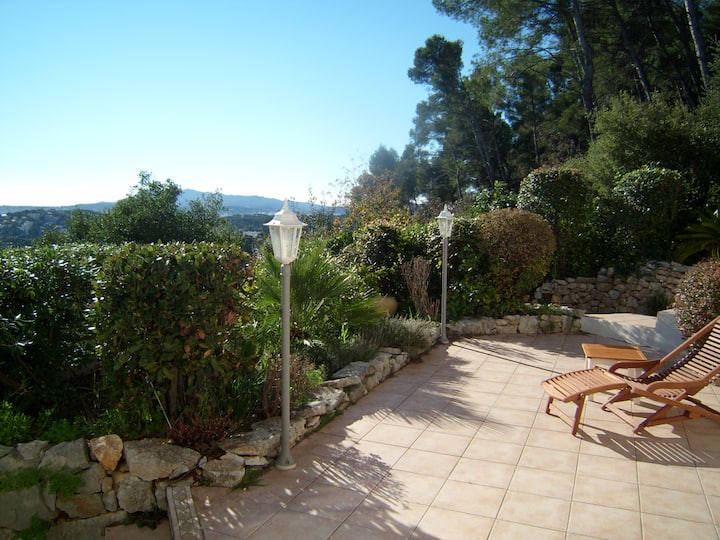 Studio De Charme Avec Vue Sur La Rade De  Toulon - Toulon