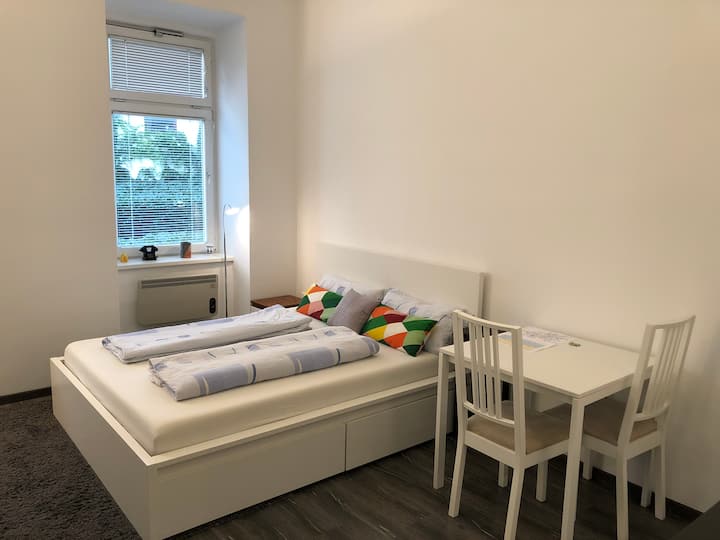 Full Of Youth Apartment - 10min To The City Center - Viena