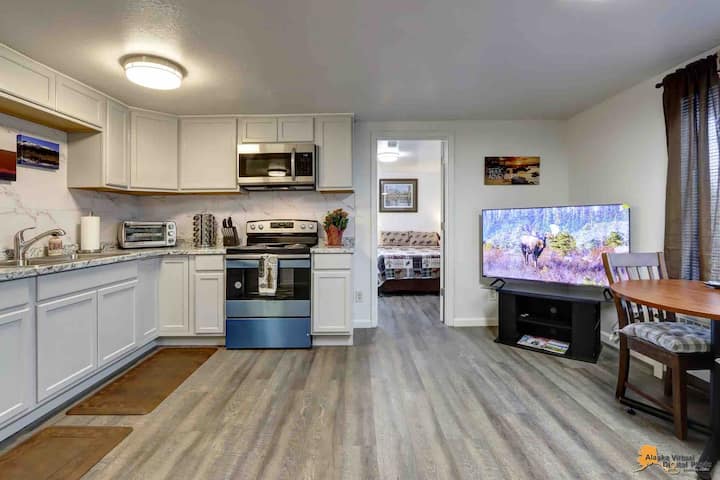 Vacation Rental In Central Midtown 5 - Anchorage, AK