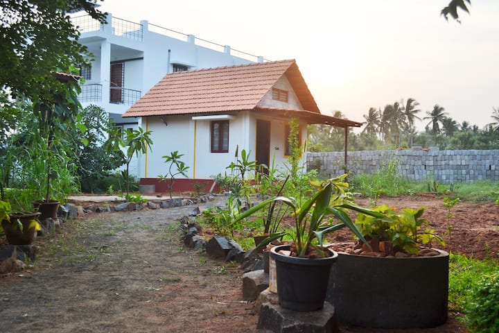 Vitara Spaces - Cottage Lilly - Puducherry