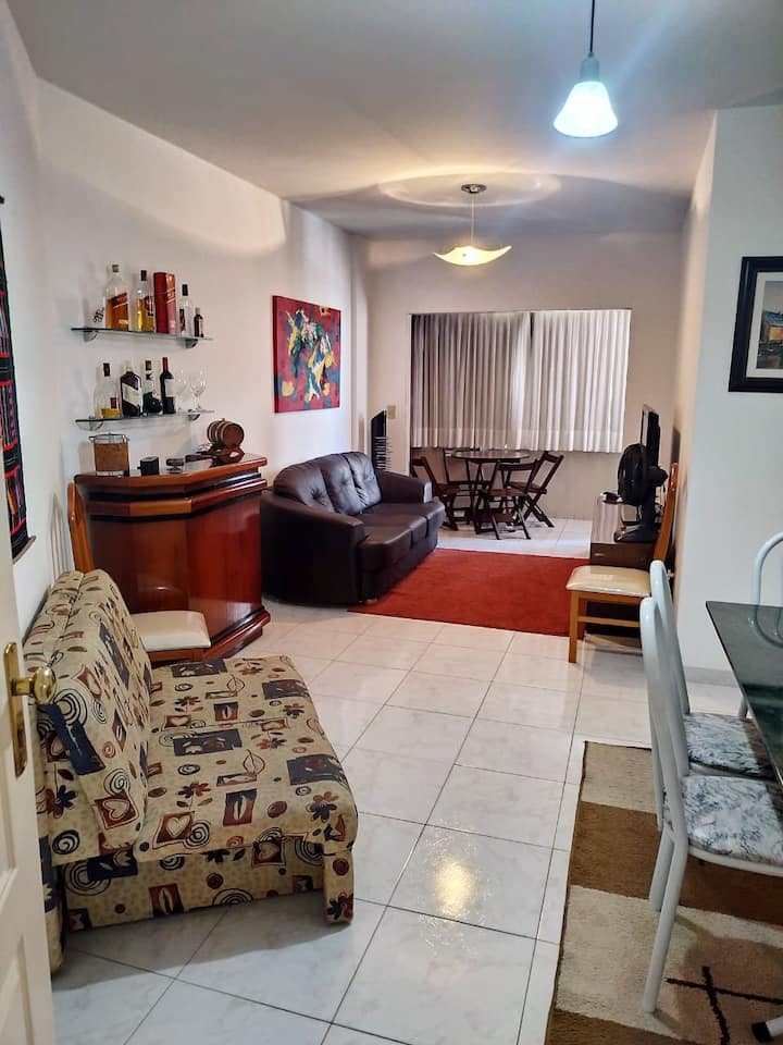 Apartamento No Centro De Guarapari - 200m Da Praia - Guarapari