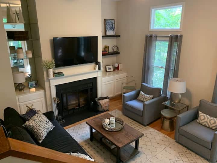 Townhouse In Chapel Hill - Chapel Hill, NC