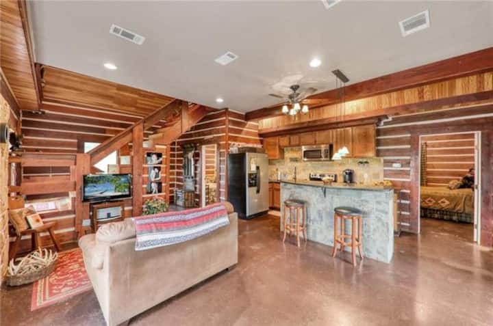 Lake Austin Cabin Vacation Rentals - Texas, United States | Airbnb