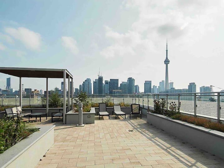 Toronto Apartment Rentals - Canada | Airbnb