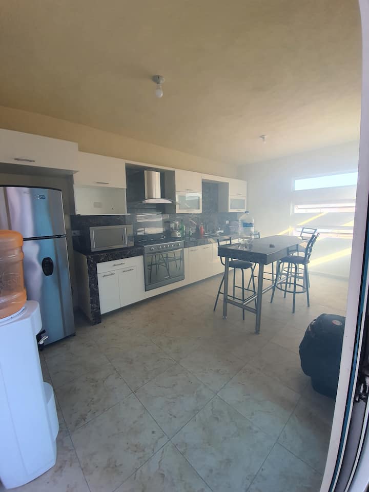 Hermoso Dpto Con Alberca H2 Gpe/ 25 Min Aeropuerto - Guadalupe, Mexico