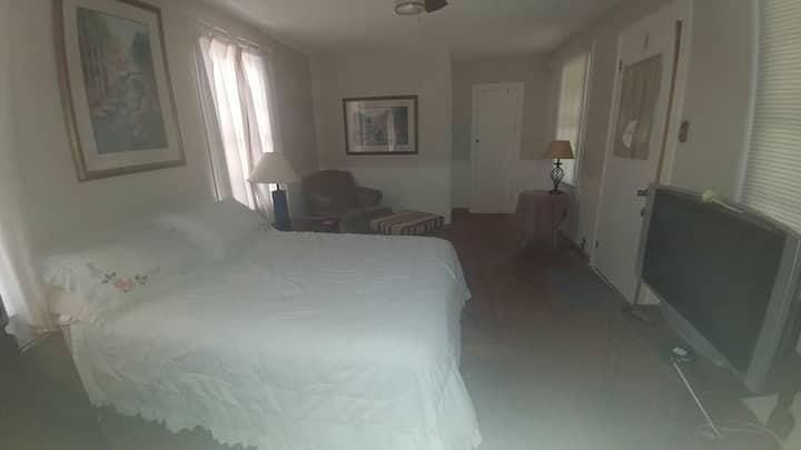 Birdsong Cottage - Summerville, SC