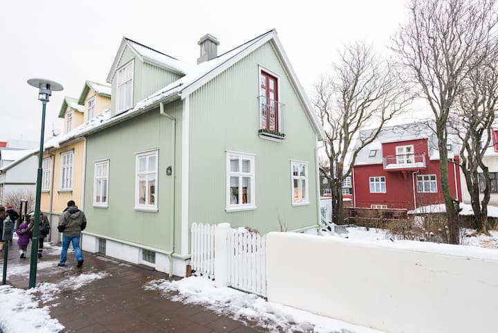 Most Beautiful In The City Center - Reykjavík