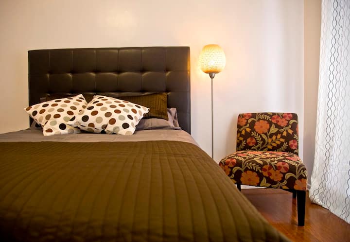 Beverly Hills Apt - Beverly Hills, CA