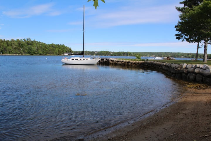 Long Term Cozy Seaside Cottage With Beach Access - Nova Scotia
