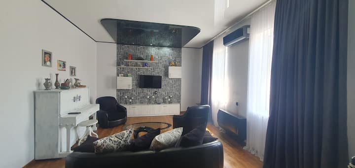 ლიზიჰაუსი - Kutaisi