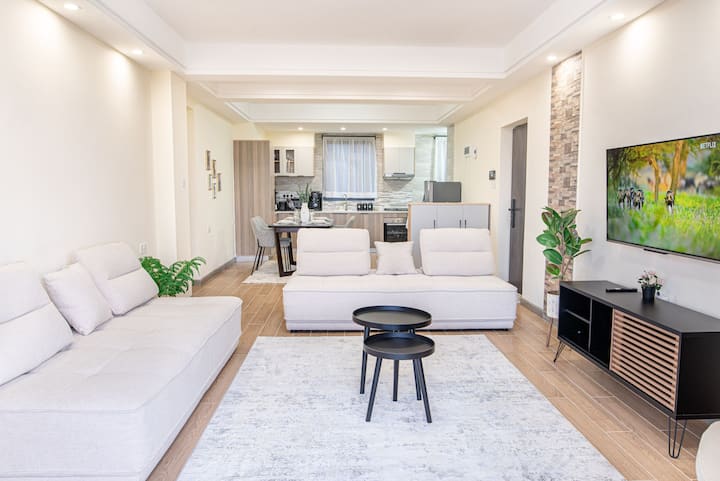 Luxe 2 Bedroom @Siaya Park Appartments - 나이로비