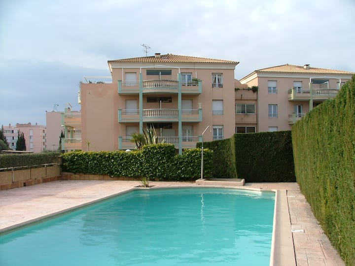 Beau 2 Pieces Dans Résidence Récente, Piscine - Puget-sur-Argens