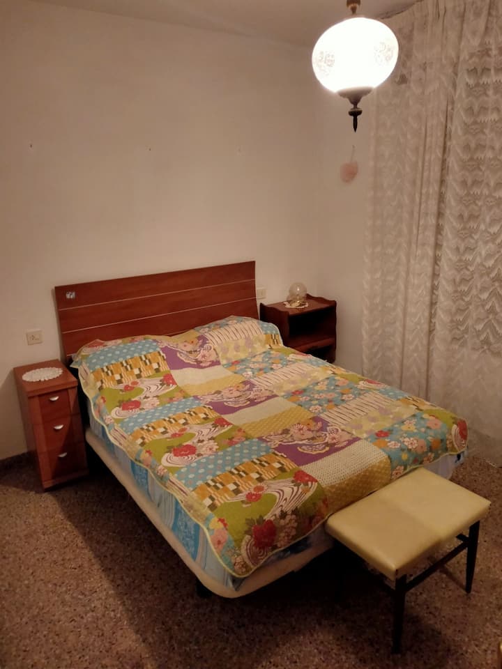 Soyez Les Bienvenus - Alicante