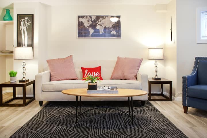 Amazing Logan Circle 2bdrm Bsmt Apt/ Conv Ctr. - Gallaudet University, Washington