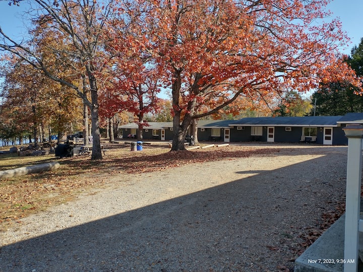 Dwight And Cindy's Place At Cedar Hollow #2 - Shell Knob, MO