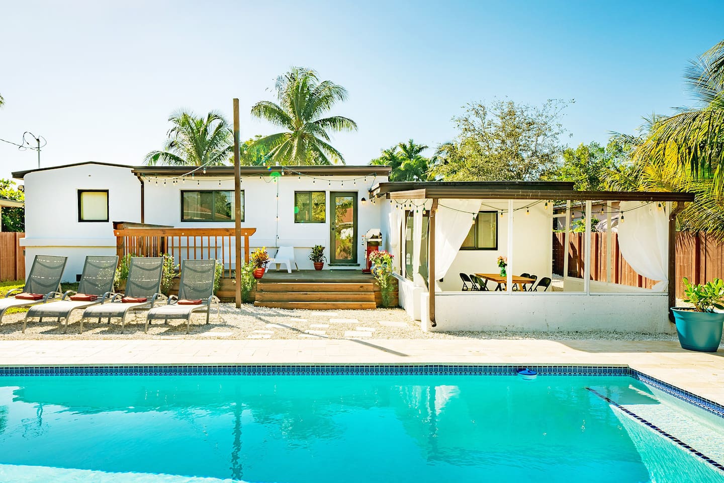 15 of the Best Airbnbs in Miami for Families - The Family Vacation Guide