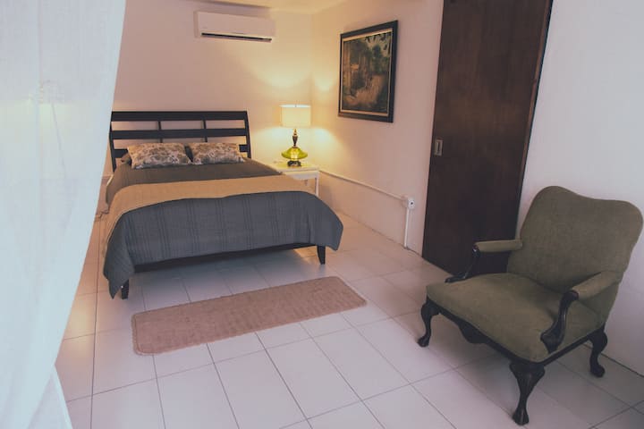 Anchor Room - Aguadilla