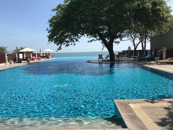 Beachfront, 2 Bedroom, Hua Hin, Thailand. - Hua Hin