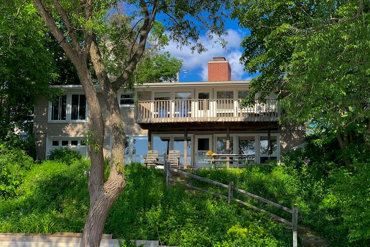 New Listing!  Keuka Lake, East Side, Penn Yan - Finger Lakes