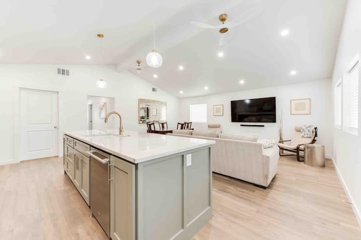 Elegant Urban Oasis In The Heart Of Okc - Oklahoma City, OK