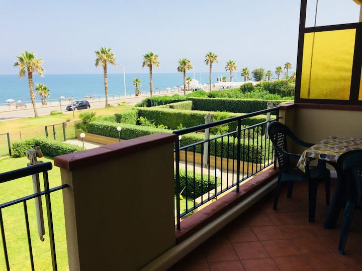 Appartamento A 20 Mt Dalla Spiaggia - Capo d'Orlando
