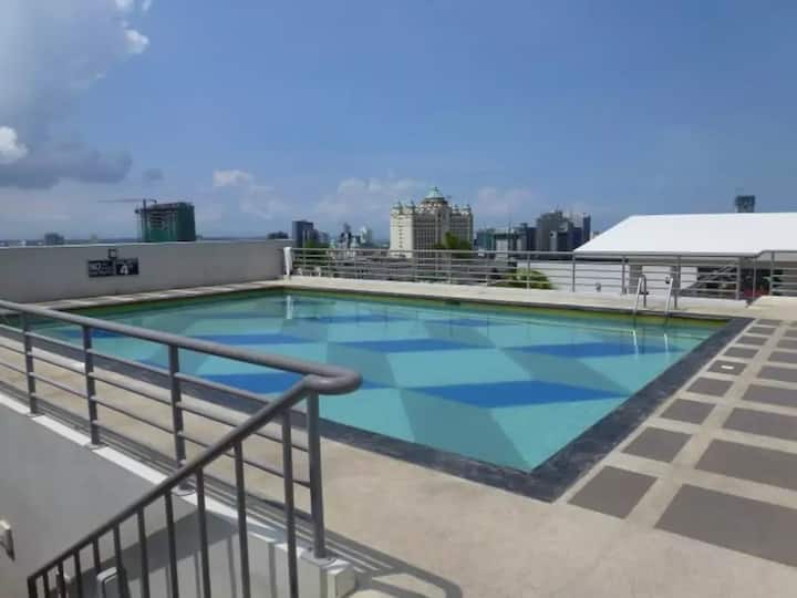 La Guardia Flat 2 Near It Park - Cebu City