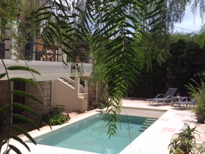 Agréable Maison Avec Sa Piscine Privée - Cagnes-sur-Mer