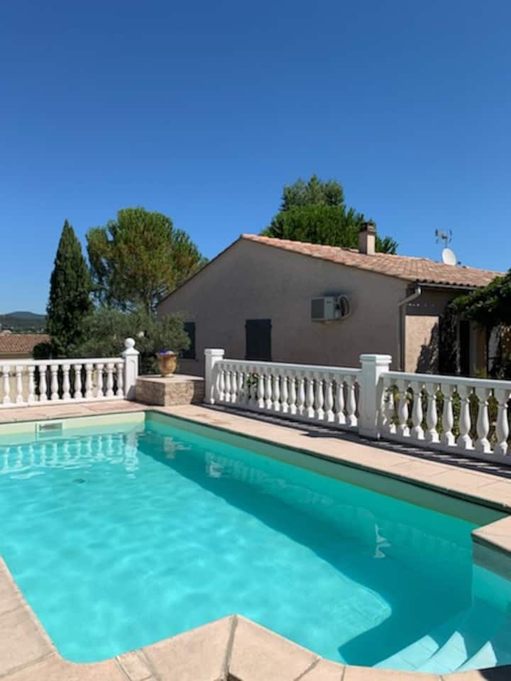 Belle Villa Avec Piscine 10 Personnes - Alès