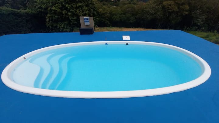 Chácara Com Piscina Novinha - São Roque
