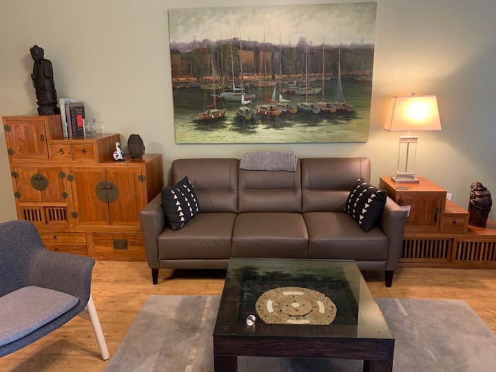 Exceptional Designer Condominium Downtown - New Albany, IN