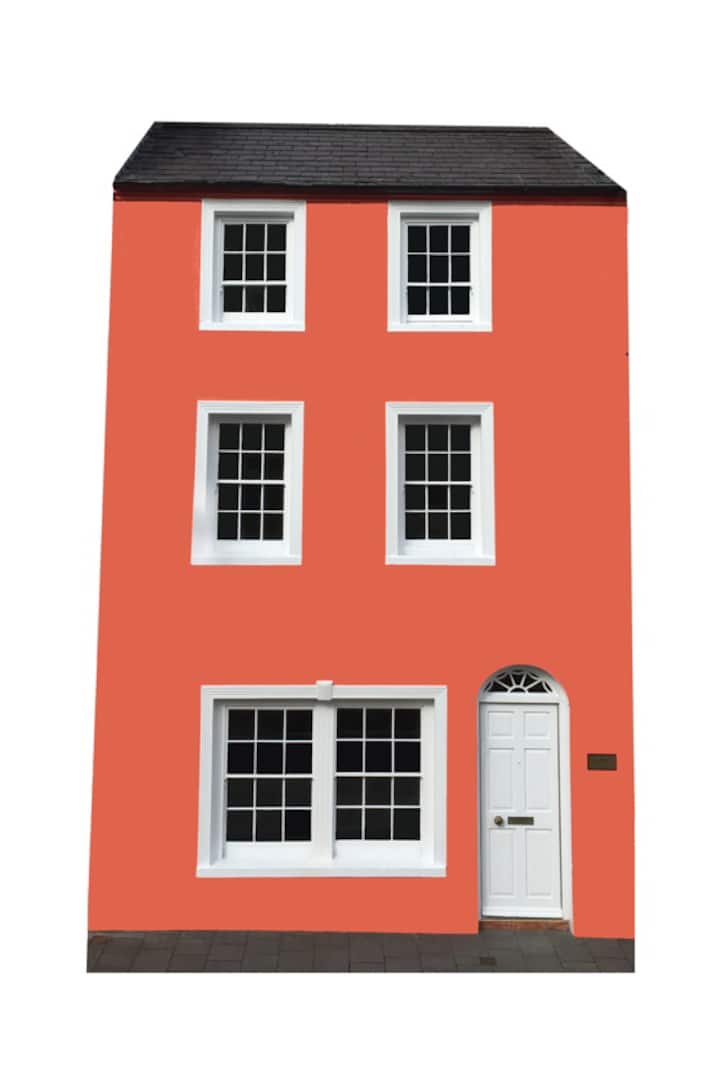 Erin Cottage(corscaden Shipping, Est 1830) - Londonderry
