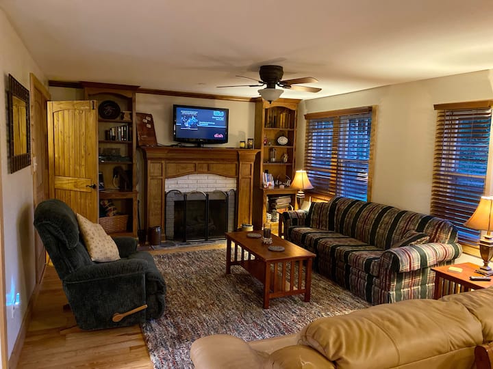 Mountain Getaway! - Franklin, NC