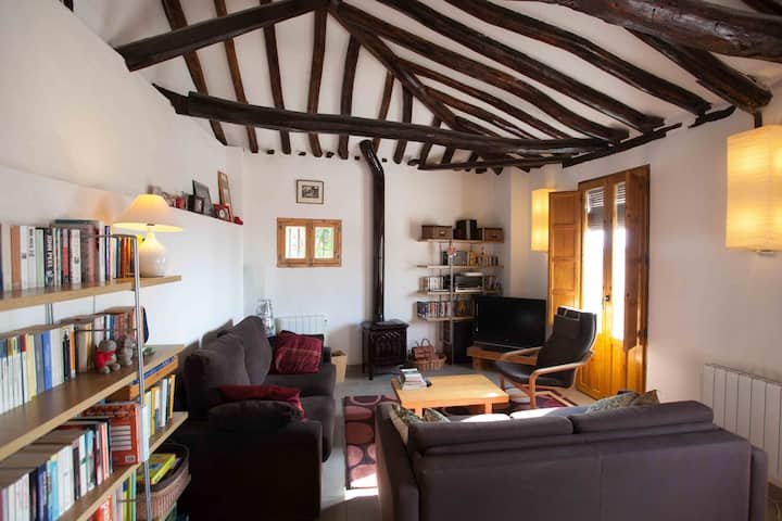 Lovely Home - 5 Mins To Alhambra - Grenada