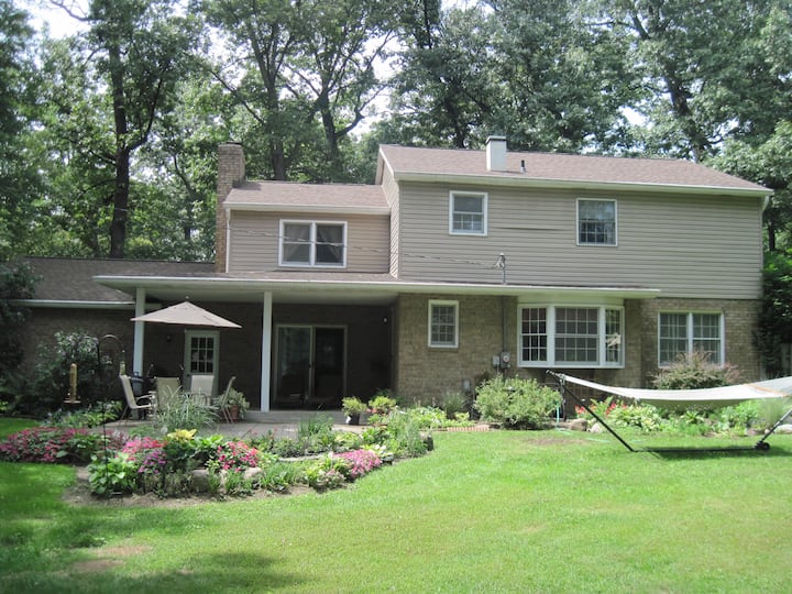 Restful Get-away - South Bend, IN