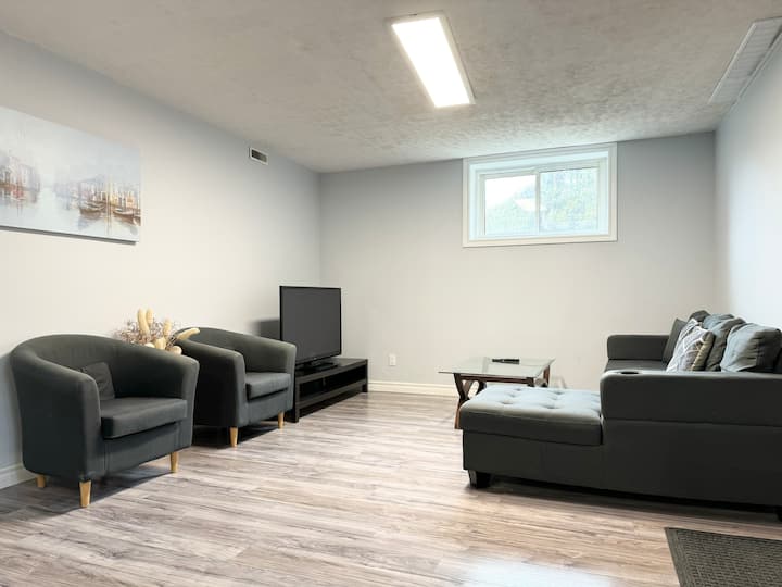 2-bedroom Raised Basement Unit - Kitchener
