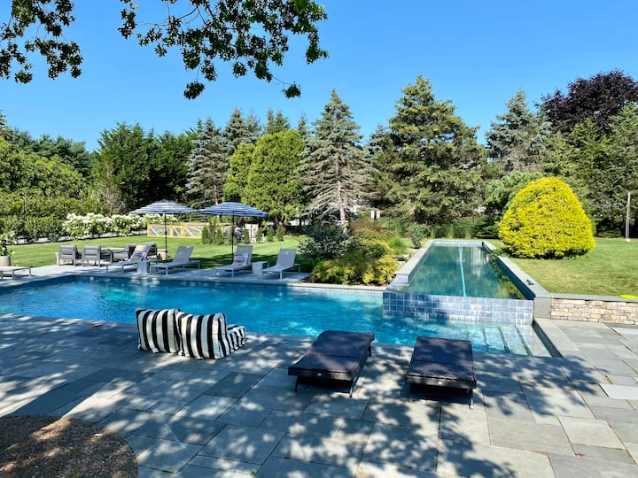 Sprawling Southhampton Township Ranch - Long Island, NY