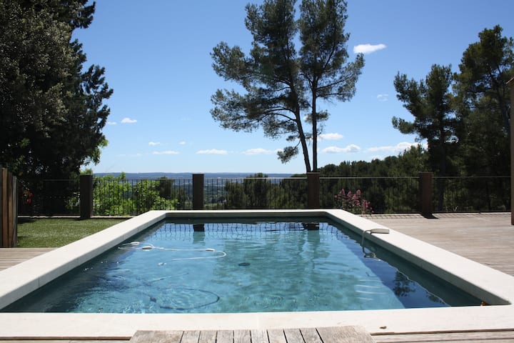 Encanto Y Autenticidad En Las Alturas De Aix En Provence A 4 Km De La Rotonde. - Aix-en-Provence