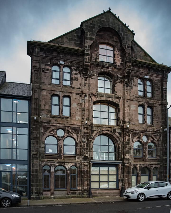 Harbour View Hideaway – Romantic Granary Loft - 켈소