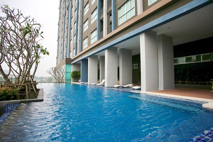 Hua Hin /Near Cicada Market /Near True Arena - Thailand