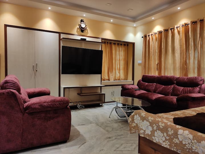 Luxury Stay On Budget - Kolkata (Calcutta)