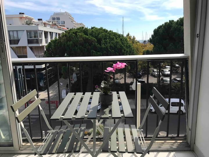 Appartement Centre Ville Avec Vue Sur Le Port 37m2 - La Grande-Motte