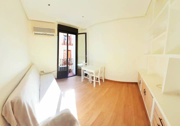 Cool Apartment In The City Center - Madrid