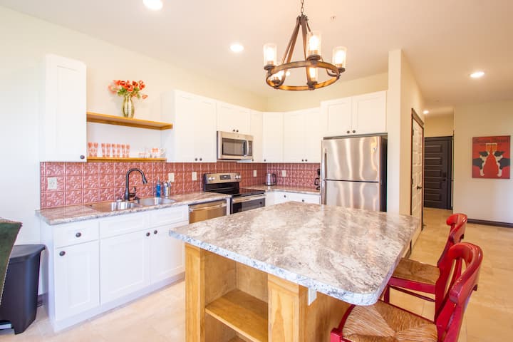 European Inspired Retreat On Southeast Side - Bloomington, IN