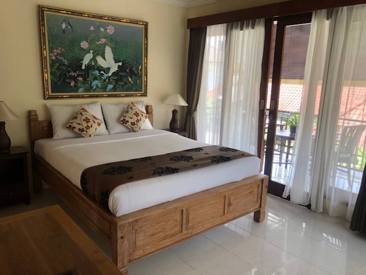 Agung House Sanggingan - Ubud