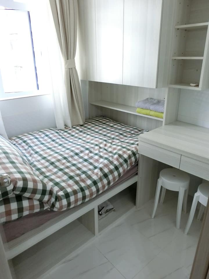 Renovated 2 Bedrooms Cosy Apt(c) In Tsim Sha Tsui - 젠사쥐
