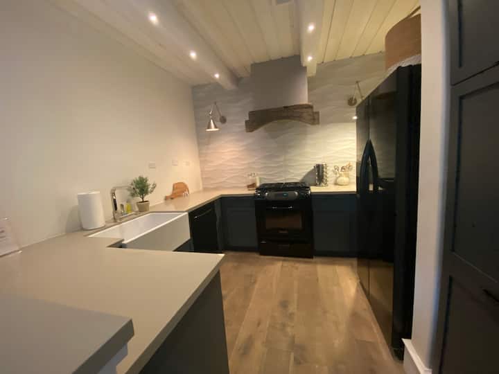 Luxury Private Villa In Legacy Villas W/king Bed - La Quinta, CA