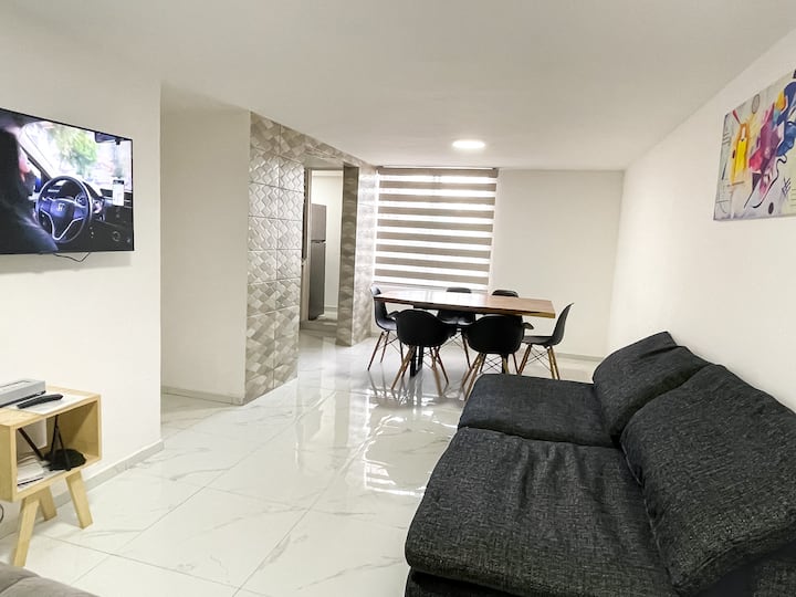 Amplio Departamento Céntrico, 3 Habitaciones - Mexico City