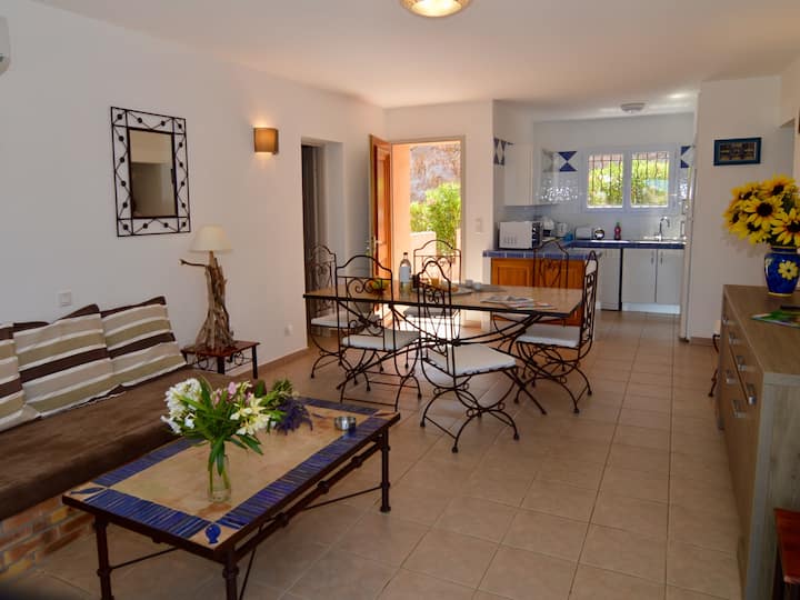 Villa Tivella N°1, Plage, Climatisation Et Piscine - Tizzano