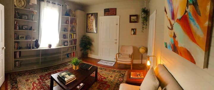 Historic Refurbished Tellico Home - Tellico Plains, TN
