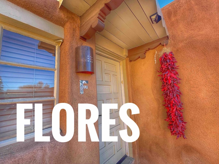 Flores Historic Casitas De Santa Fe Plaza - Santa Fe, NM